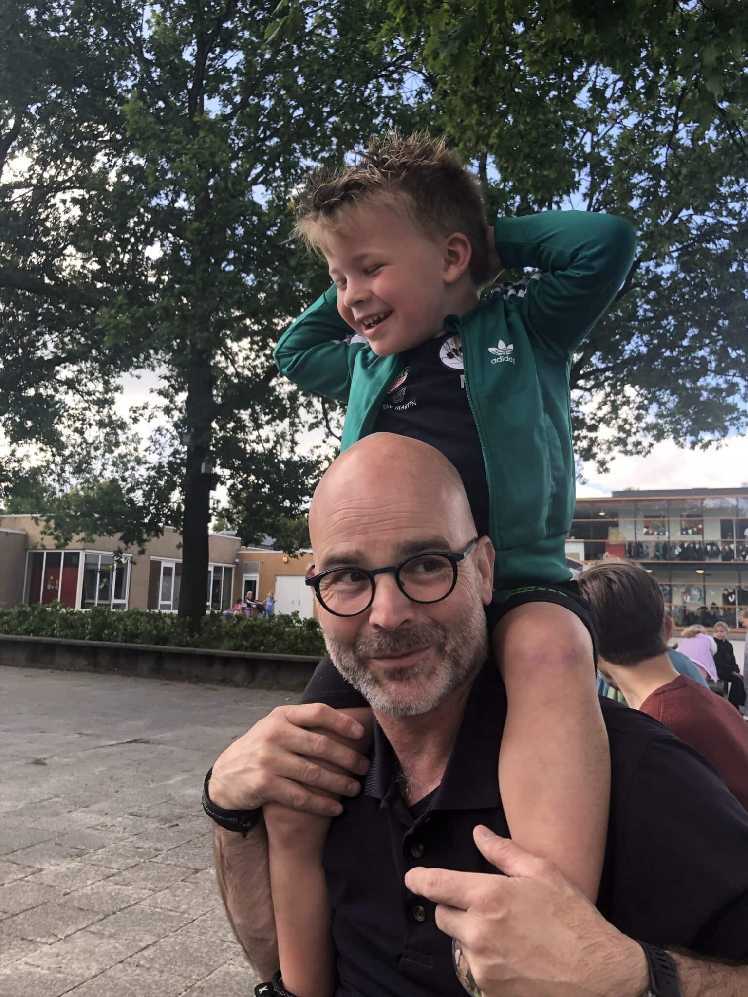 Martijn Straathof: "Ik leerde letters voelen op schuurpapier" | Maaktaal